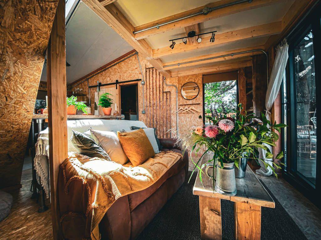 Our pick of the best cosy cabins for cuffing season | Canopy & Stars