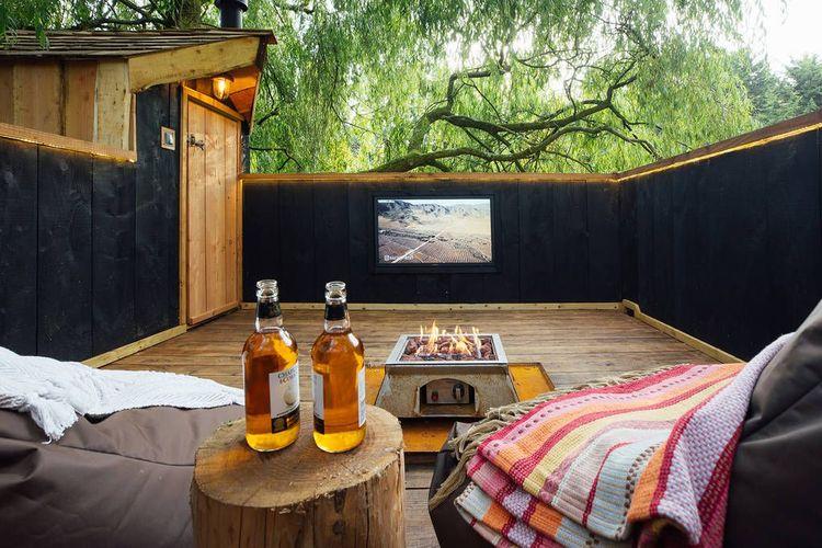 Treehouses with cool hidden features that big kids will love | Canopy ...