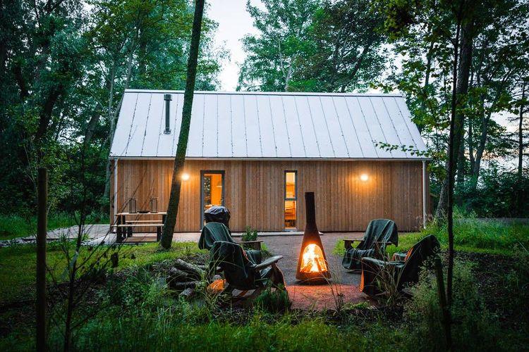 Cabin holidays | Canopy & Stars