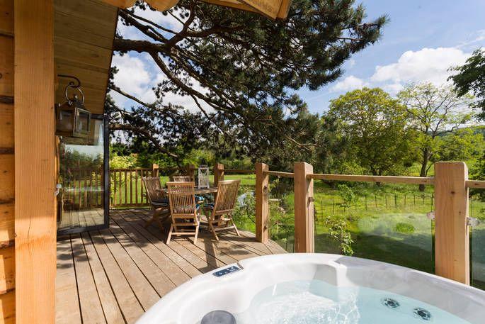 Our favourite treehouse stays in the UK | Canopy & Stars
