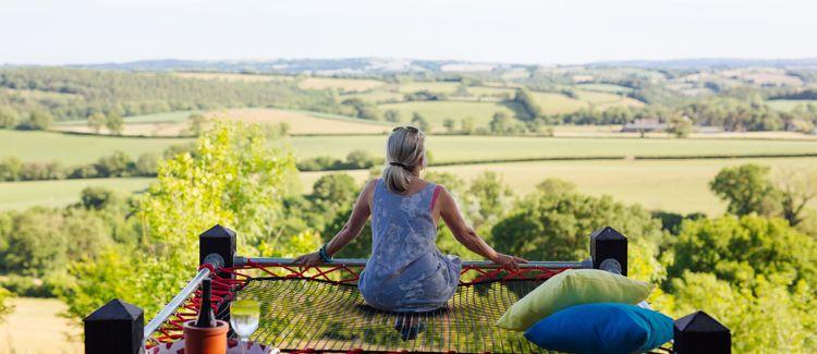 Last minute availability | Canopy & Stars