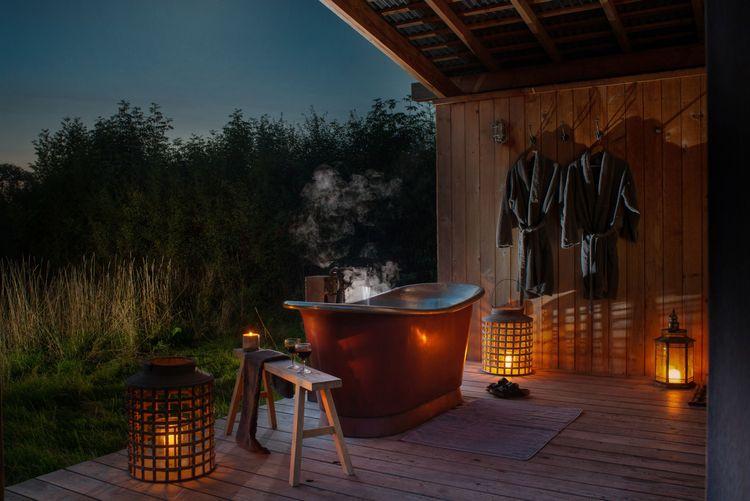 Soak it up in our eight favourite outdoor baths | Canopy & Stars