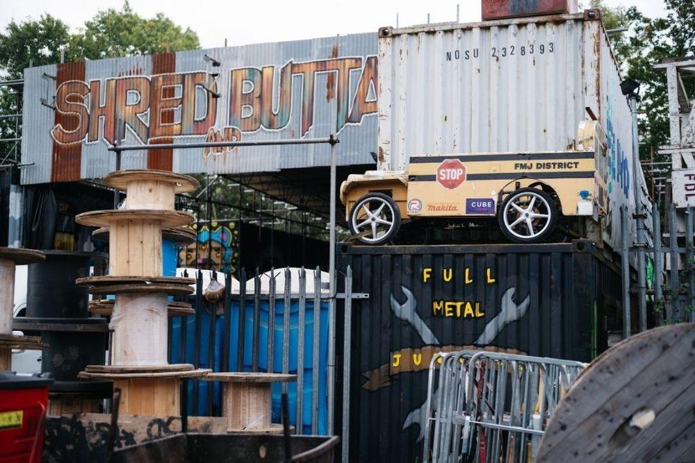 Shred & Butta | Canopy & Stars