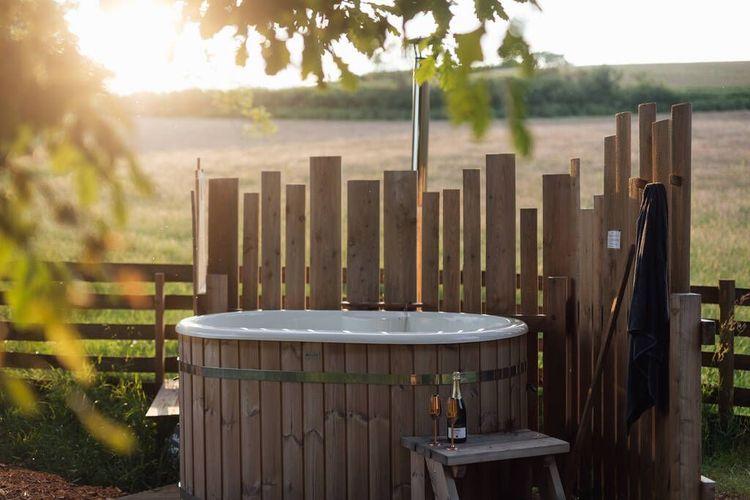 Our favourite treehouses with hot tubs | Canopy & Stars