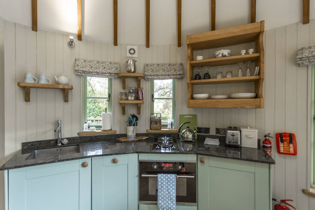 Harptree Tree House | Treehouse in Bath & N.E. Somerset | Canopy & Stars