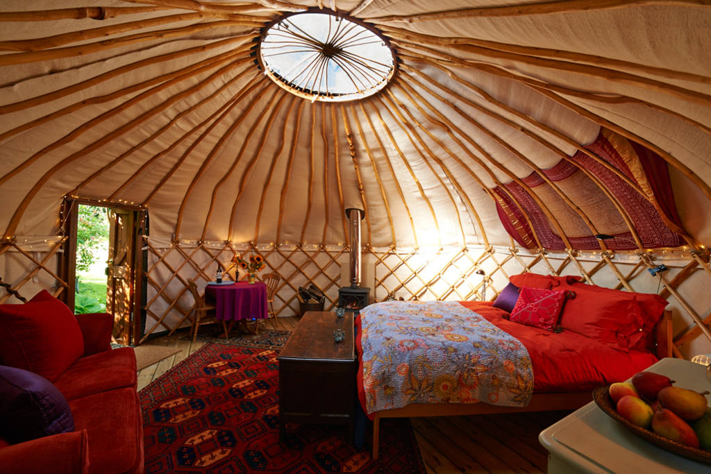 Kingfisher Yurt | Yurt in Buckinghamshire | Canopy & Stars