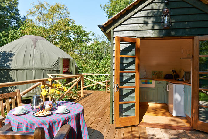 Chiltern Yurt Retreat | Buckinghamshire | Canopy & Stars