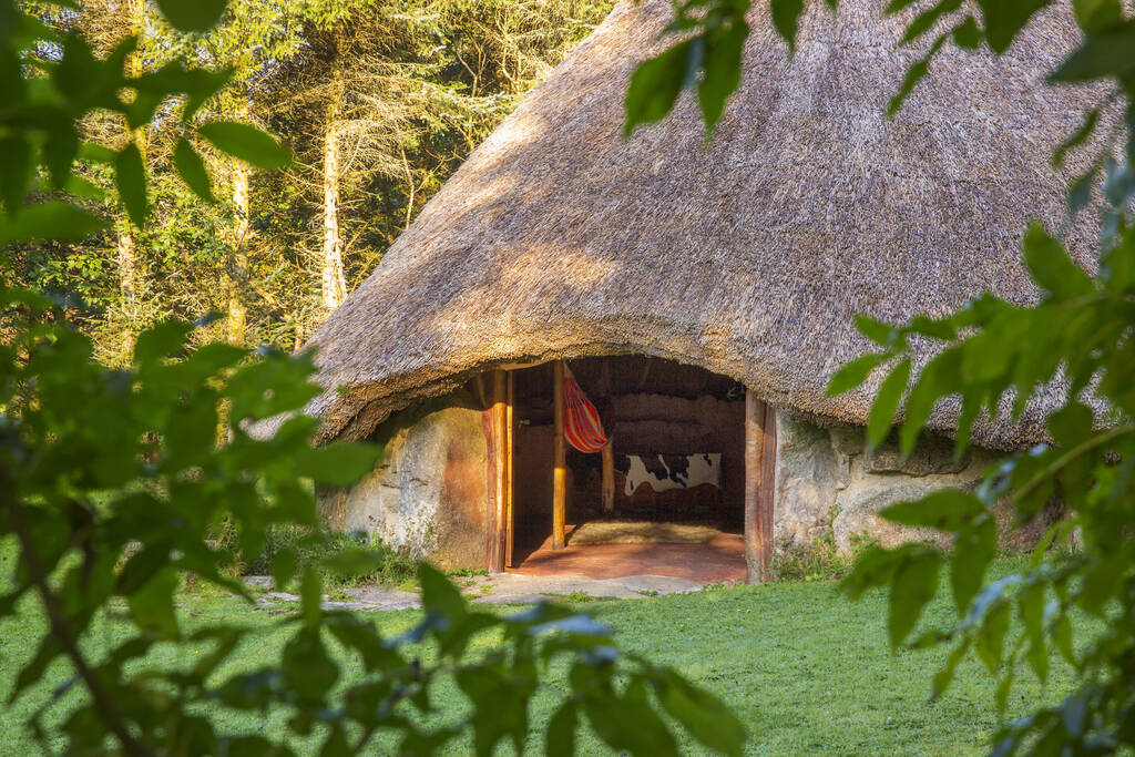 The Roundhouse | Roundhouse in Cornwall | Canopy & Stars