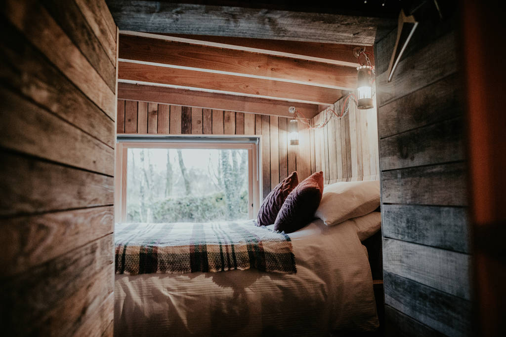 Log Jam | Cabin in Cornwall | Canopy & Stars