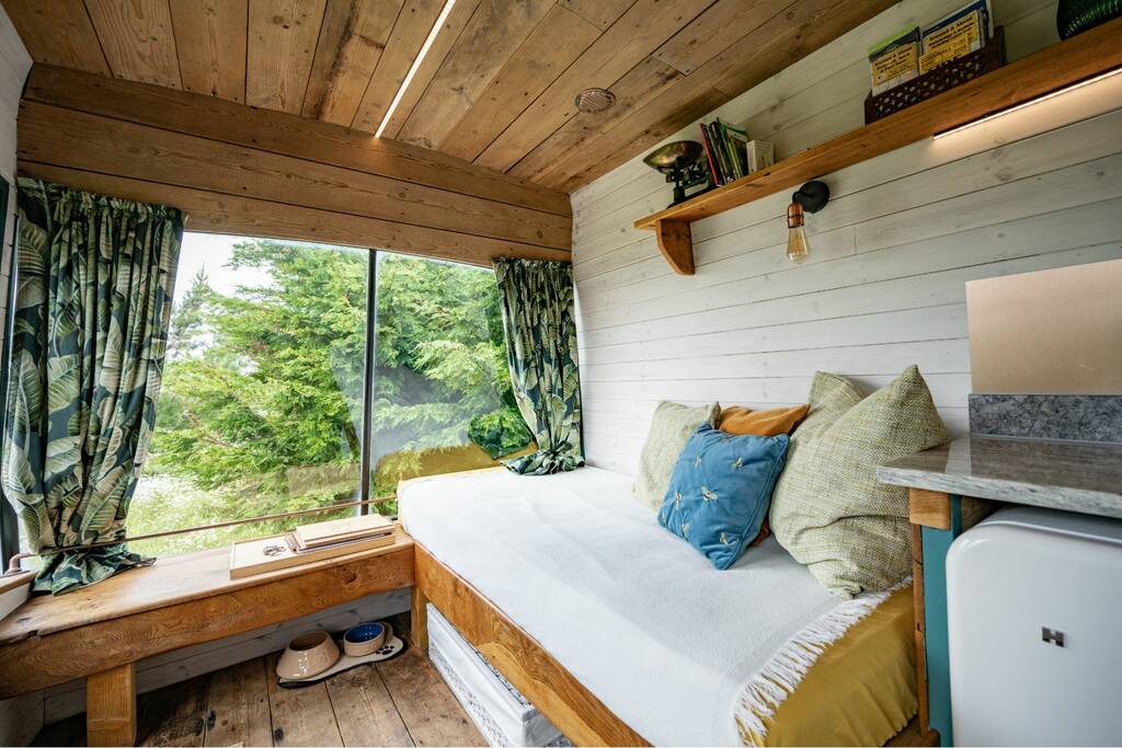 Trebus | Bus in Cornwall | Canopy & Stars