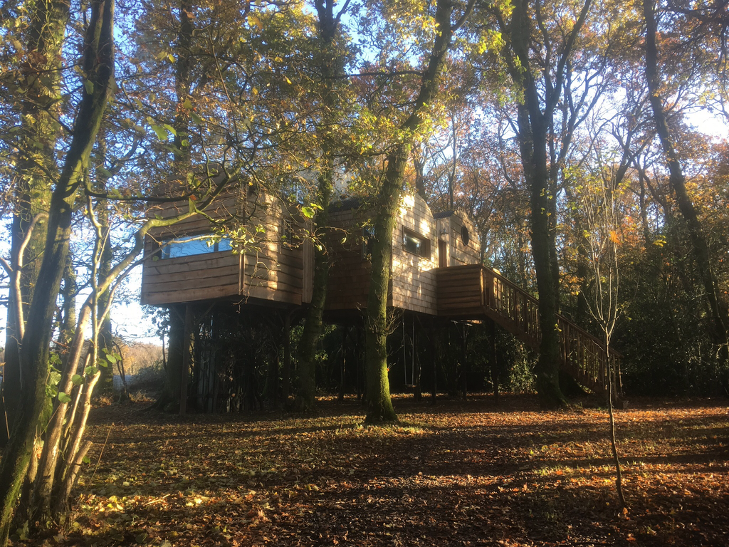 Faraway Treehouse | Treehouse in Cumbria | Canopy & Stars