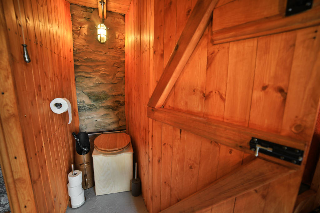 The Hog House | Bothy in Cumbria | Canopy & Stars