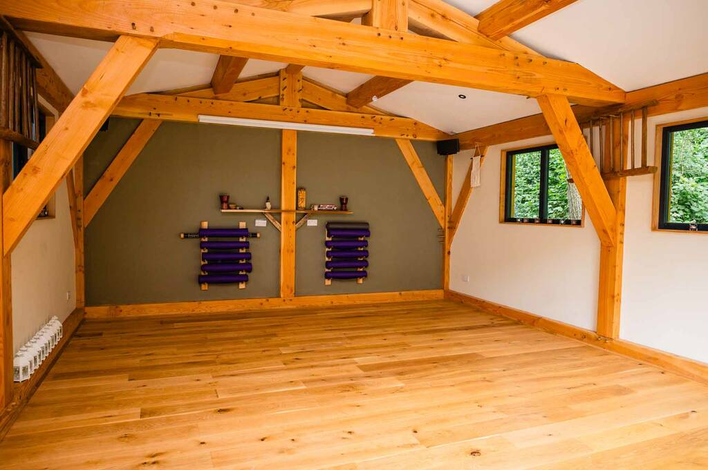 Bluebell Quarry | Estate in Somerset | Canopy & Stars