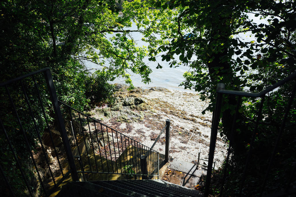 Bowcombe Boathouse | Cabin in Devon | Canopy & Stars