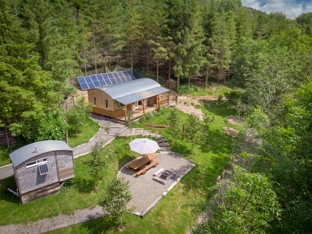 The Devon Den | Cabin in Devon | Canopy & Stars