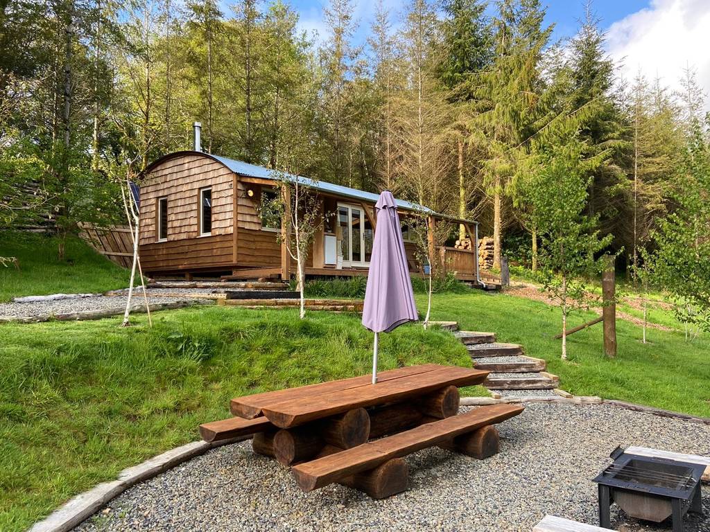 The Devon Den | Cabin in Devon | Canopy & Stars