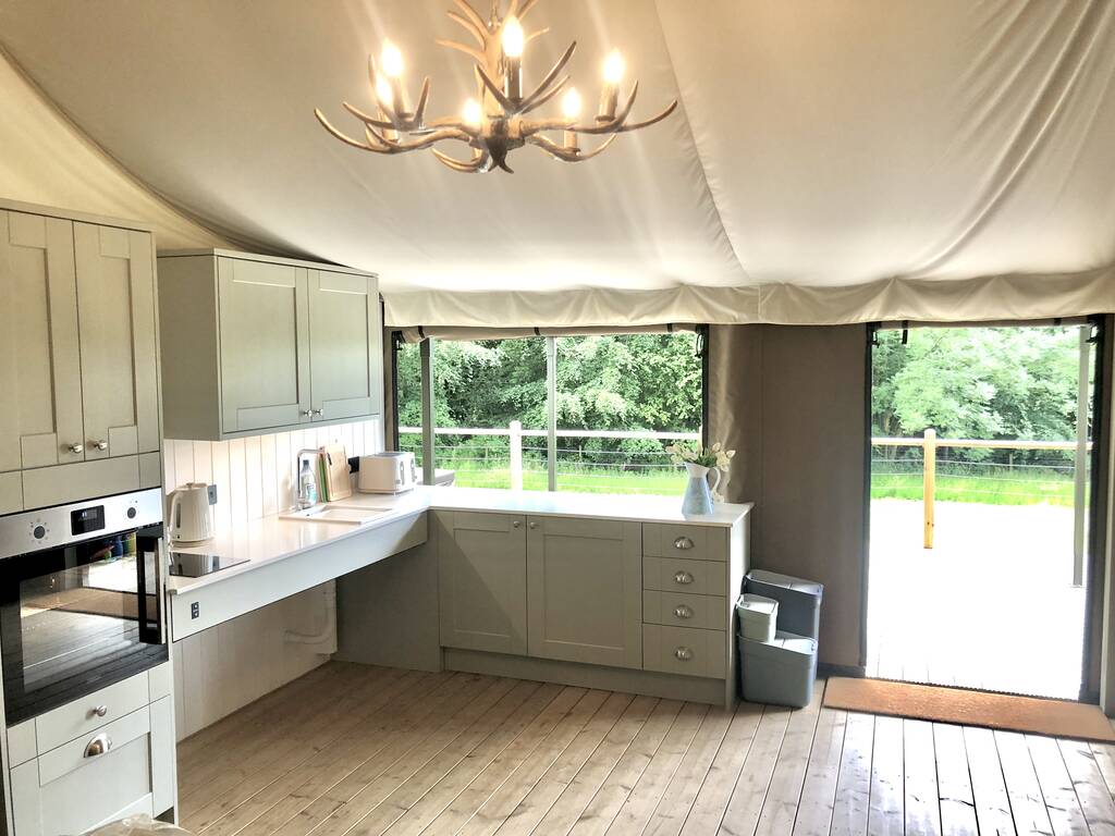 Fauna | Safari tent in Devon | Canopy & Stars