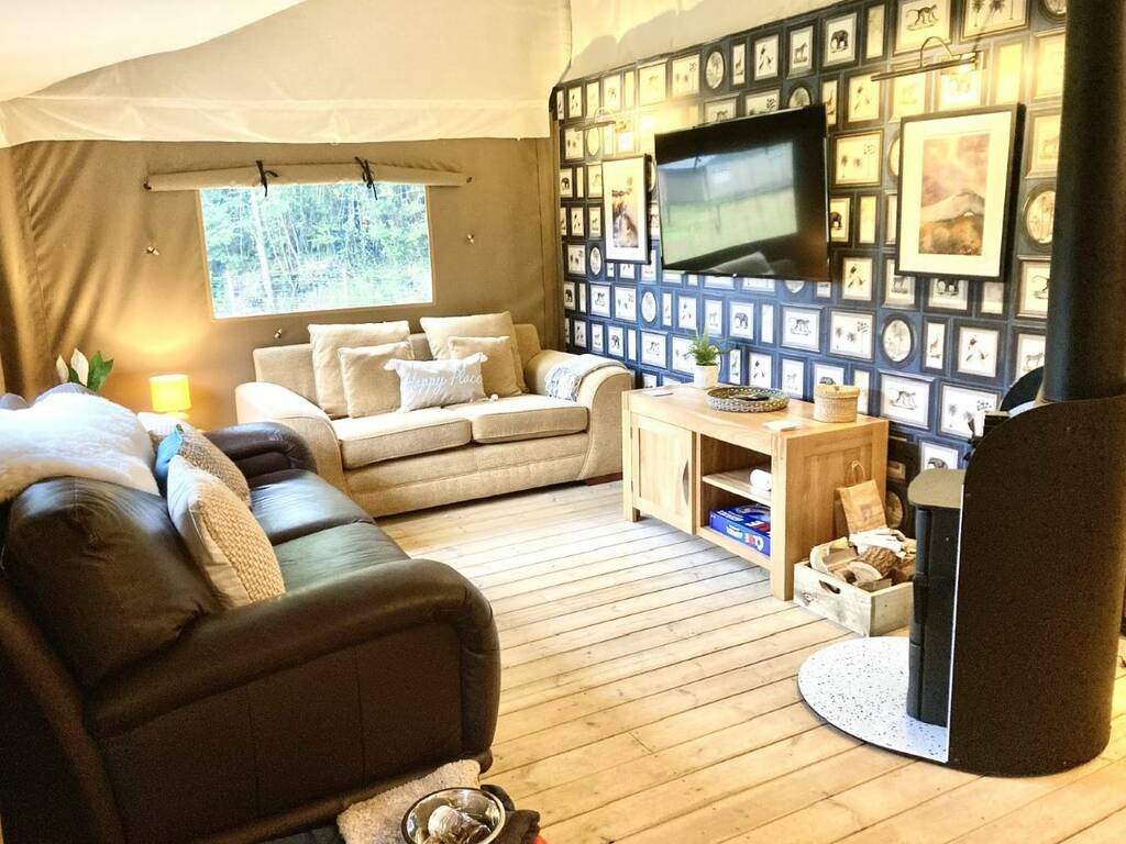 Flora | Safari tent in Devon | Canopy & Stars