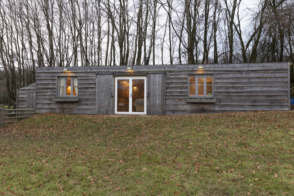 Merryweather | Cabin in Devon | Canopy & Stars