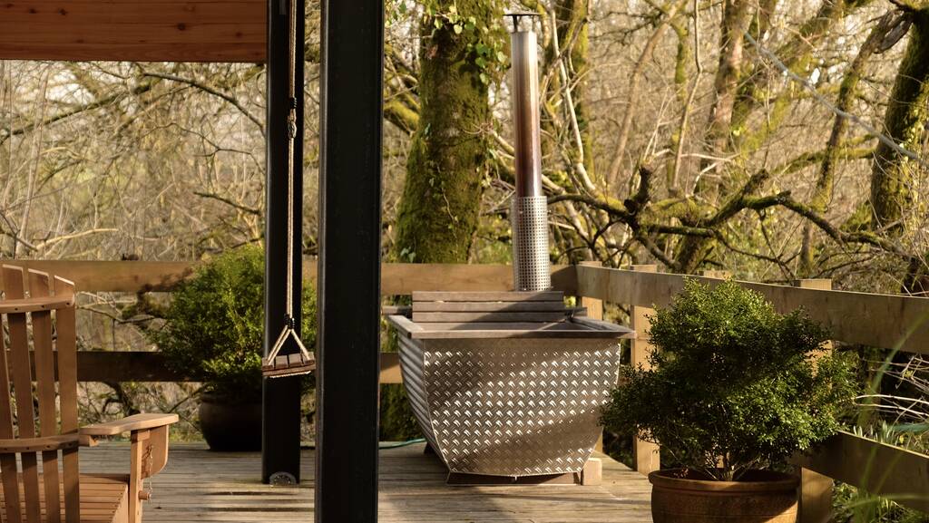 Great Burrow Stables | Cabin in Devon | Canopy & Stars