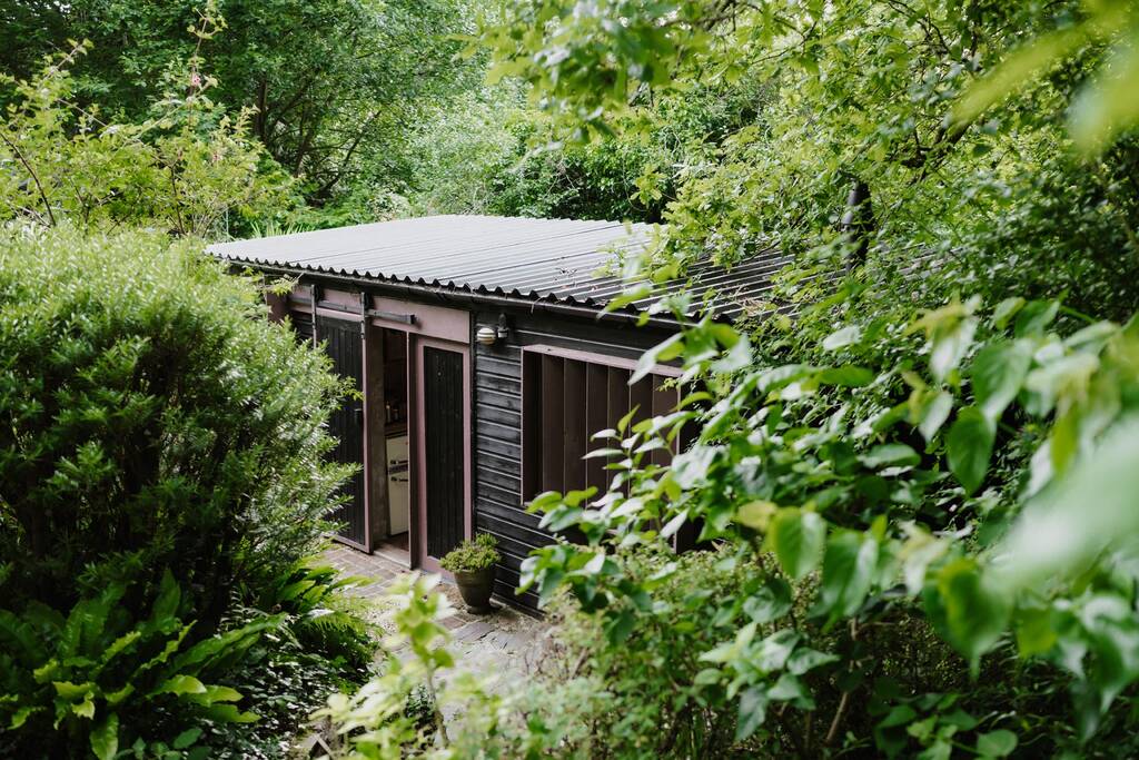 Nutshell | Cabin in Devon | Canopy & Stars