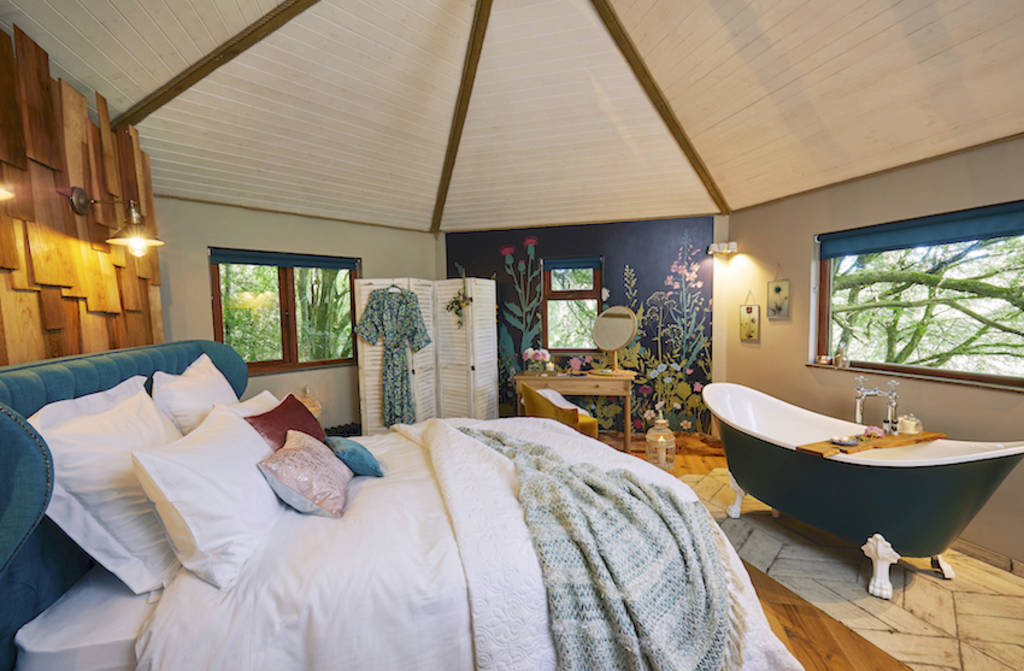 Ravendere Treehouse | Treehouse in Devon | Canopy & Stars