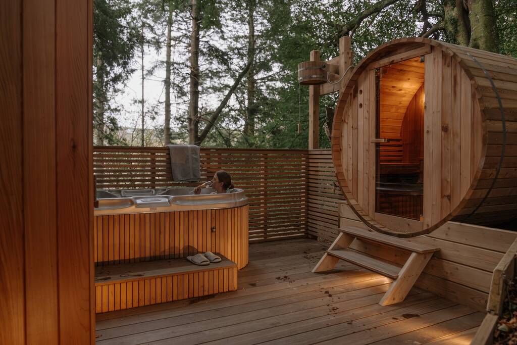 Ravendere Treehouse | Treehouse in Devon | Canopy & Stars