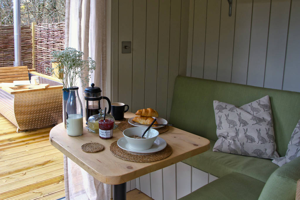 The Withywindle | Cabin in Devon | Canopy & Stars