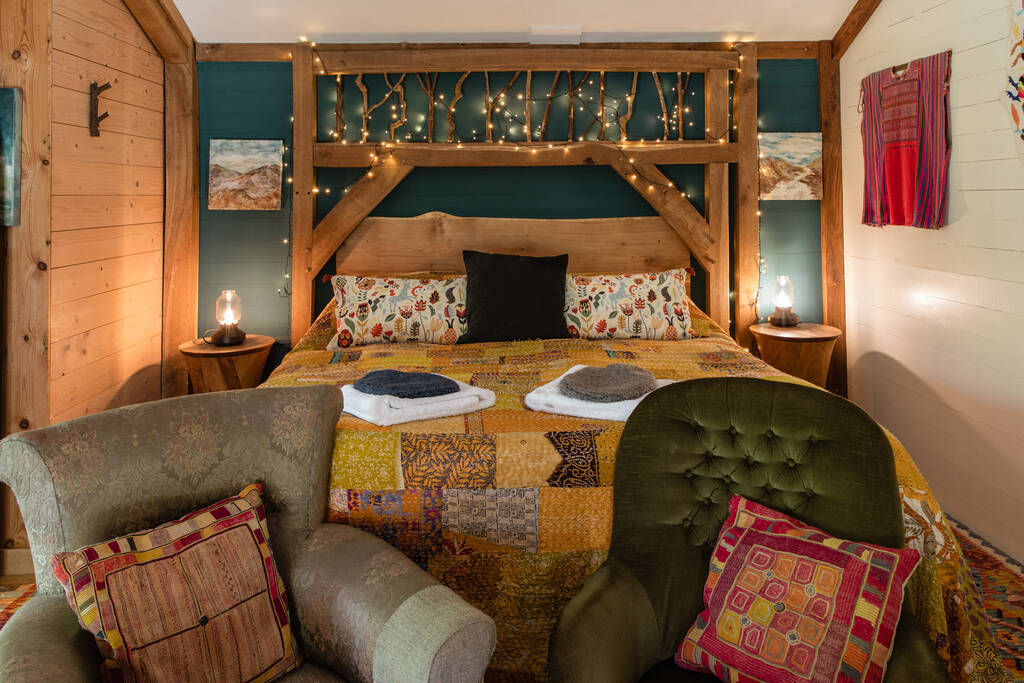 Jackson's Cabin | Cabin in Devon | Canopy & Stars