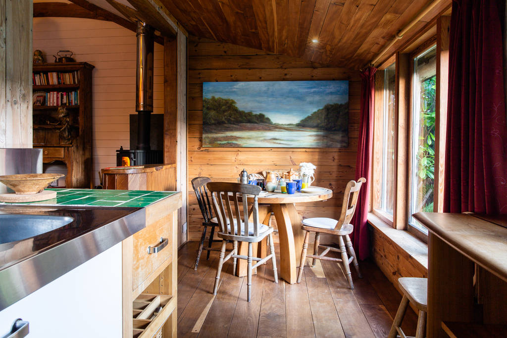 Jackson's Cabin | Cabin in Devon | Canopy & Stars