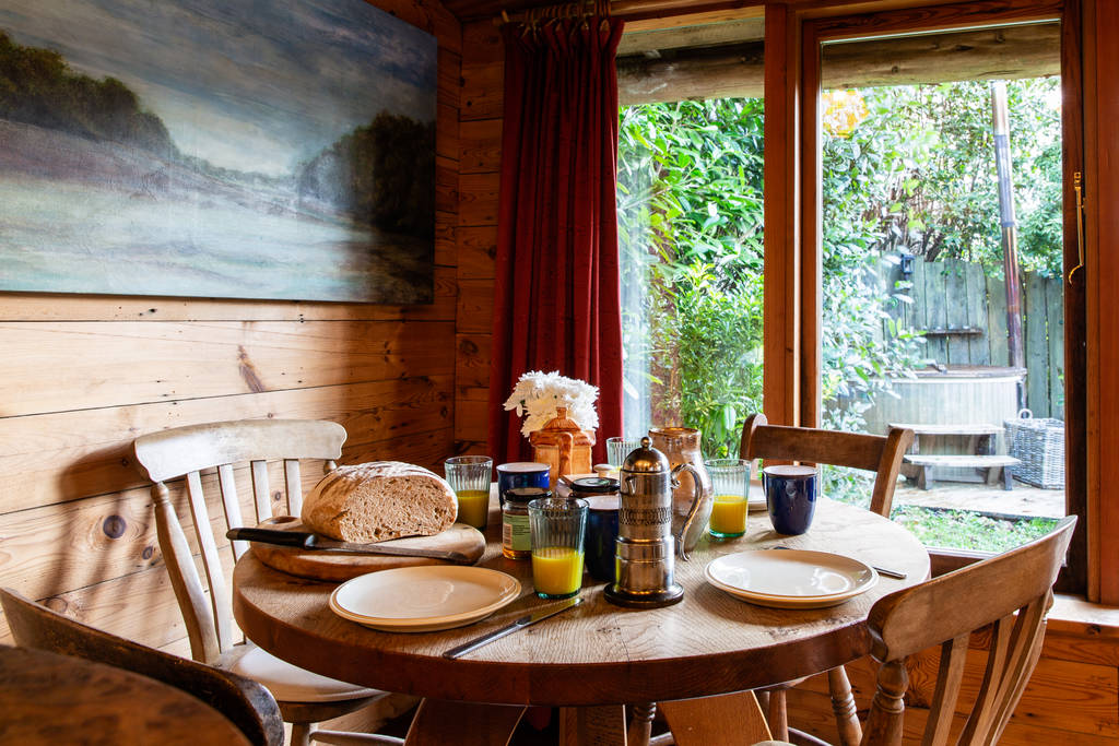 Jackson's Cabin | Cabin in Devon | Canopy & Stars