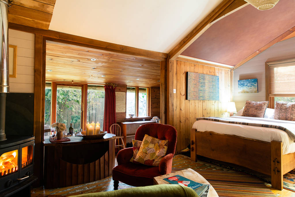 Jackson's Cabin | Cabin in Devon | Canopy & Stars