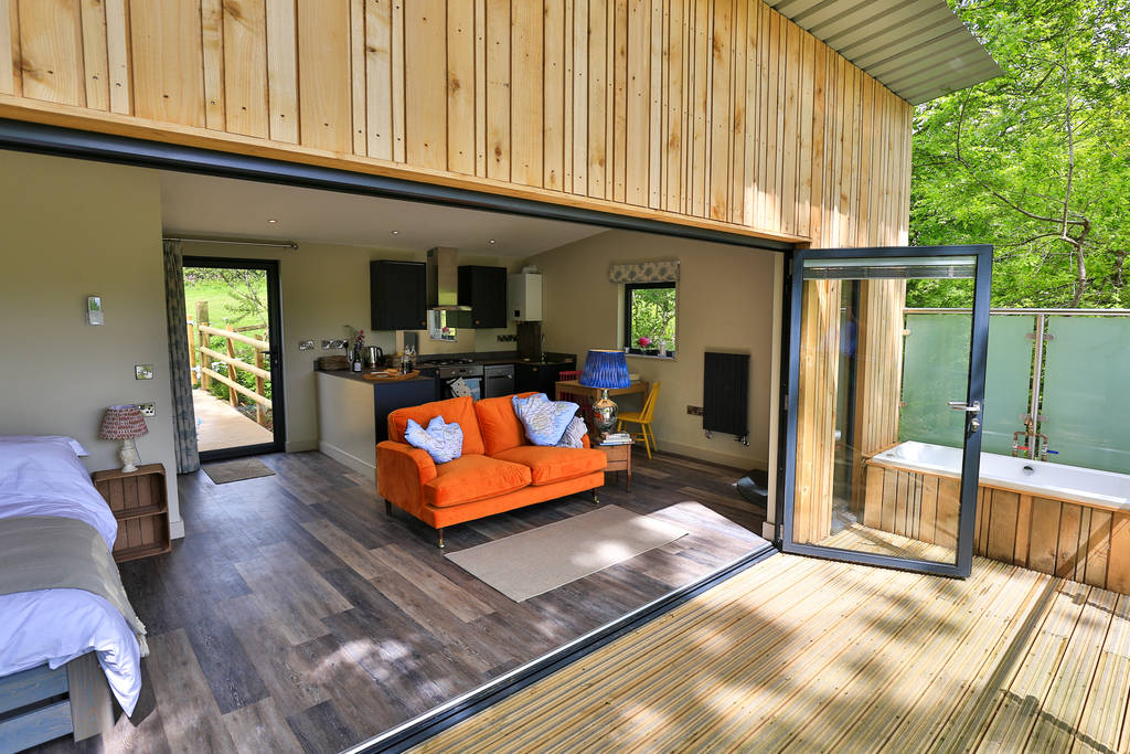 The Wonham Oak | Treehouse in Devon | Canopy & Stars