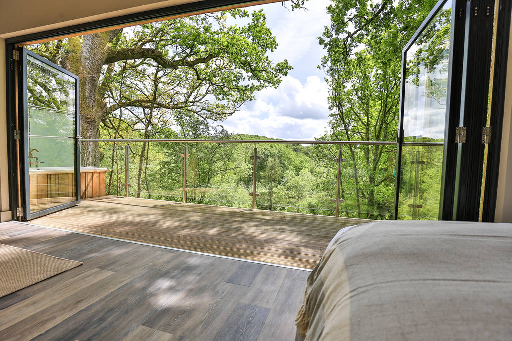 The Wonham Oak | Treehouse in Devon | Canopy & Stars