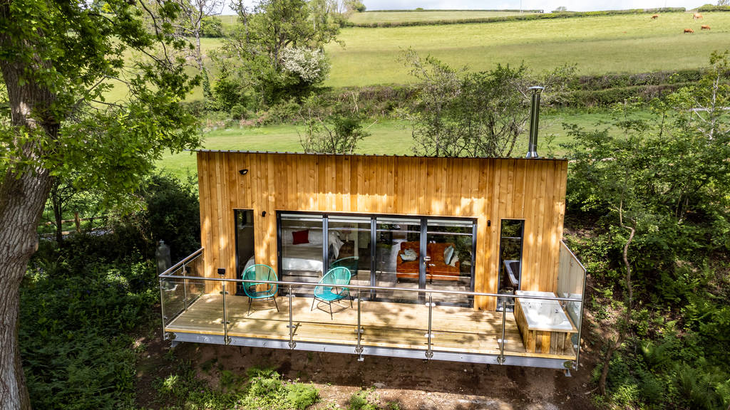 The Wonham Oak | Treehouse in Devon | Canopy & Stars