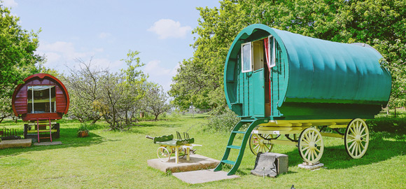 The Gypsy Camp | Essex | Canopy & Stars
