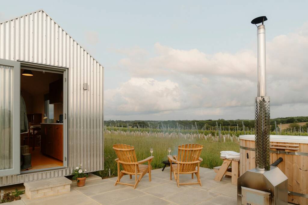 The Bothy | Cabin in Essex | Canopy & Stars