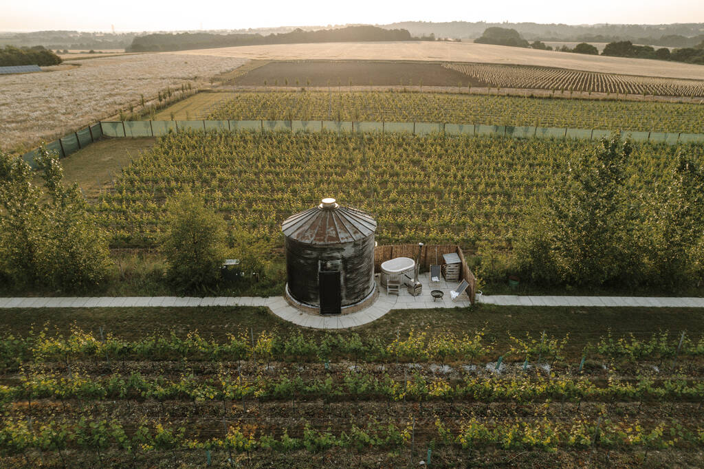 The Grain Silo | Silo in Essex | Canopy & Stars