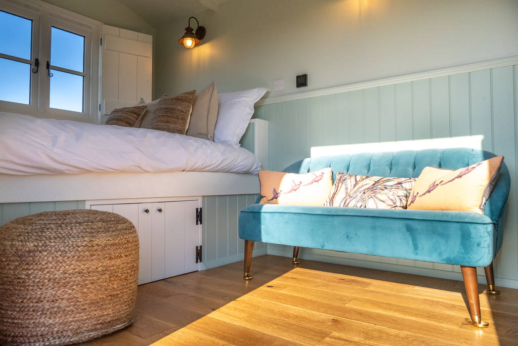The Poacher's Hut | Shepherd's hut in Essex | Canopy & Stars
