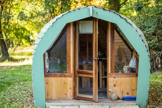 The Island at Great Farm | Cabin in Gloucestershire | Canopy & Stars