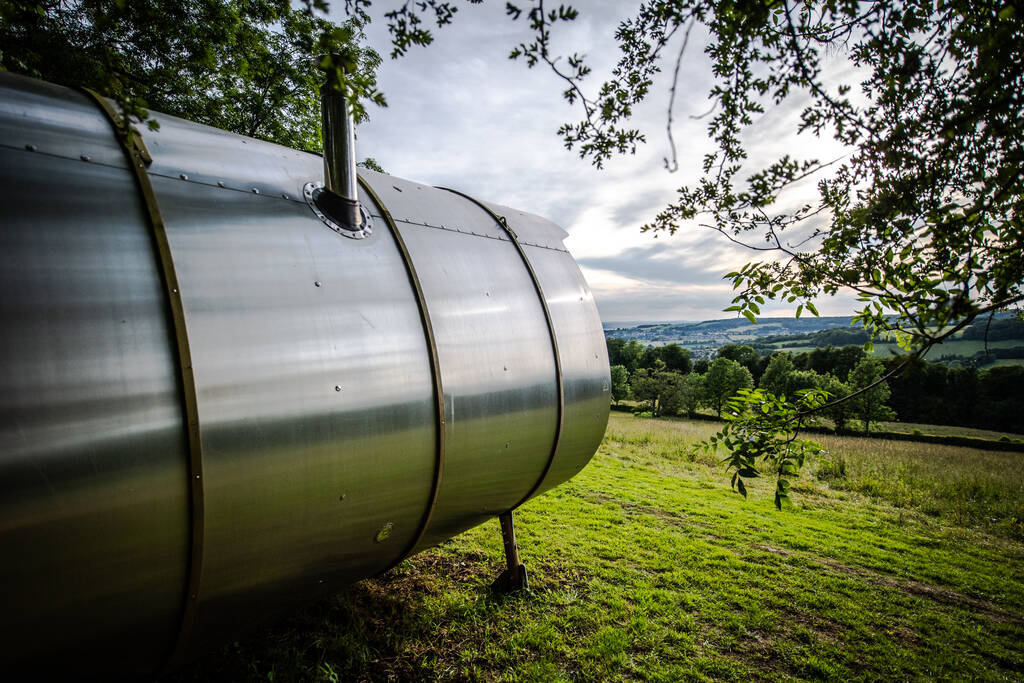 The Fuselage | Cabin in Gloucestershire | Canopy & Stars