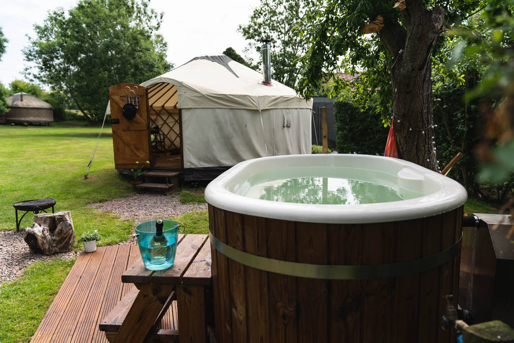 Tanaduke | Yurt in Gloucestershire | Canopy & Stars