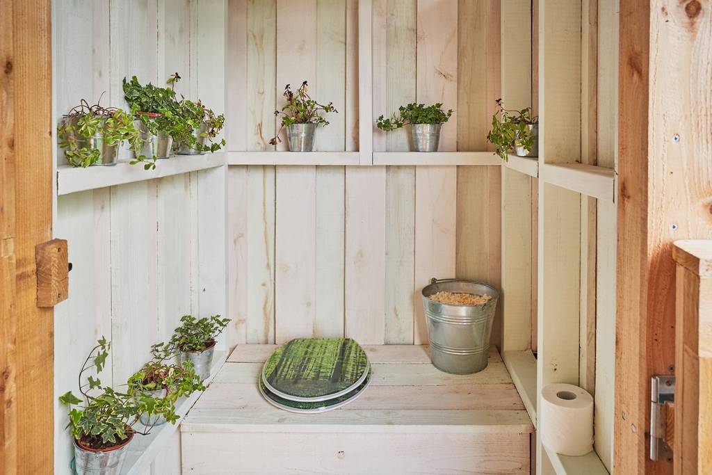 Corner House | Cabin in Herefordshire | Canopy & Stars