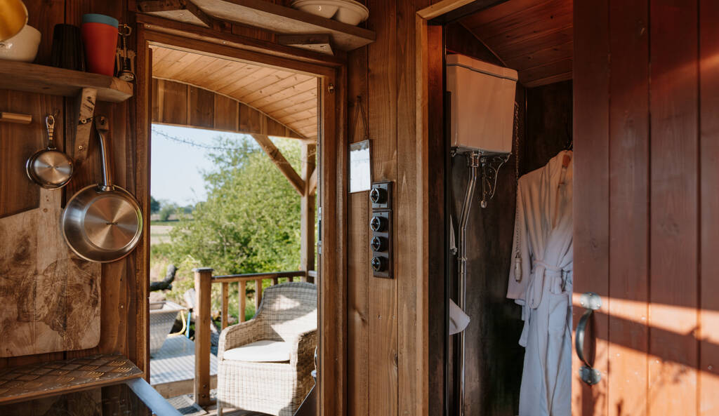 Big Sky | Cabin in Herefordshire | Canopy & Stars