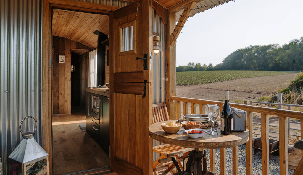 Big Sky | Cabin in Herefordshire | Canopy & Stars