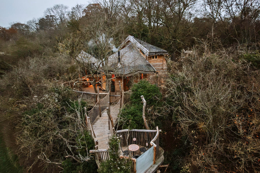 Fuggle Treehouse | Treehouse in Herefordshire | Canopy & Stars