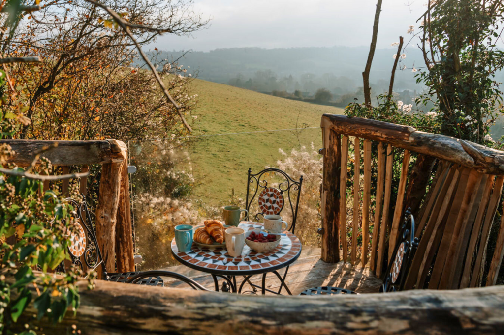 Fuggle Treehouse | Treehouse in Herefordshire | Canopy & Stars