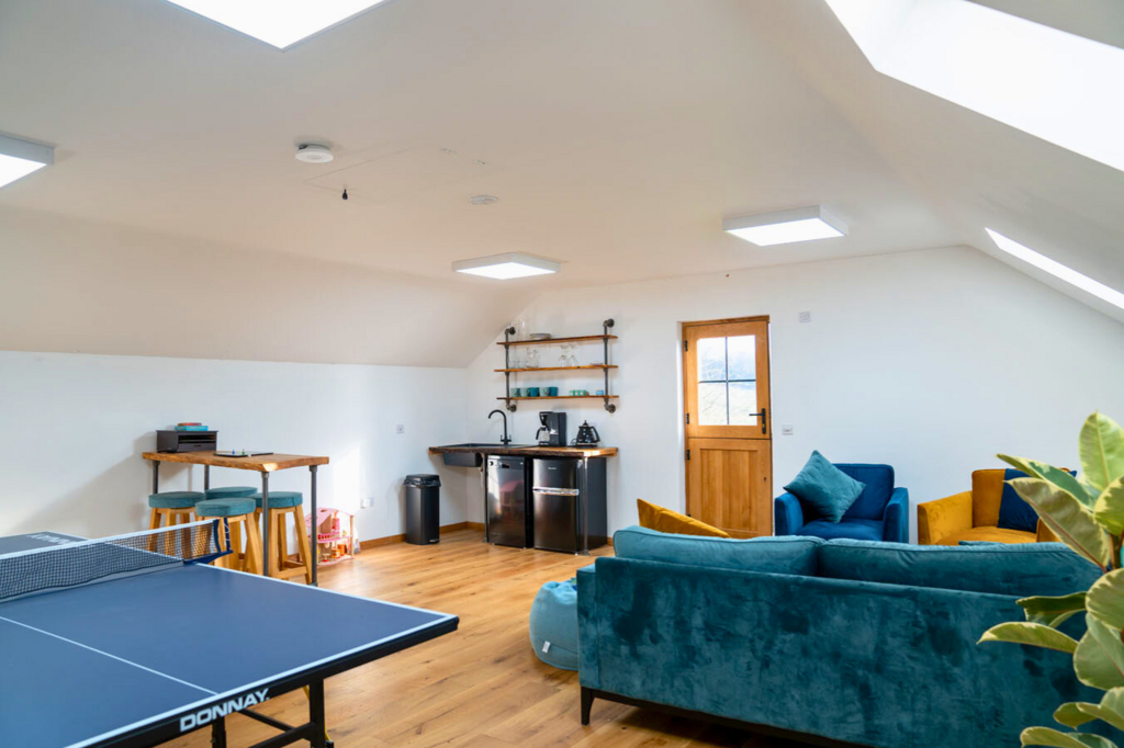 Fuggle Treehouse | Treehouse in Herefordshire | Canopy & Stars