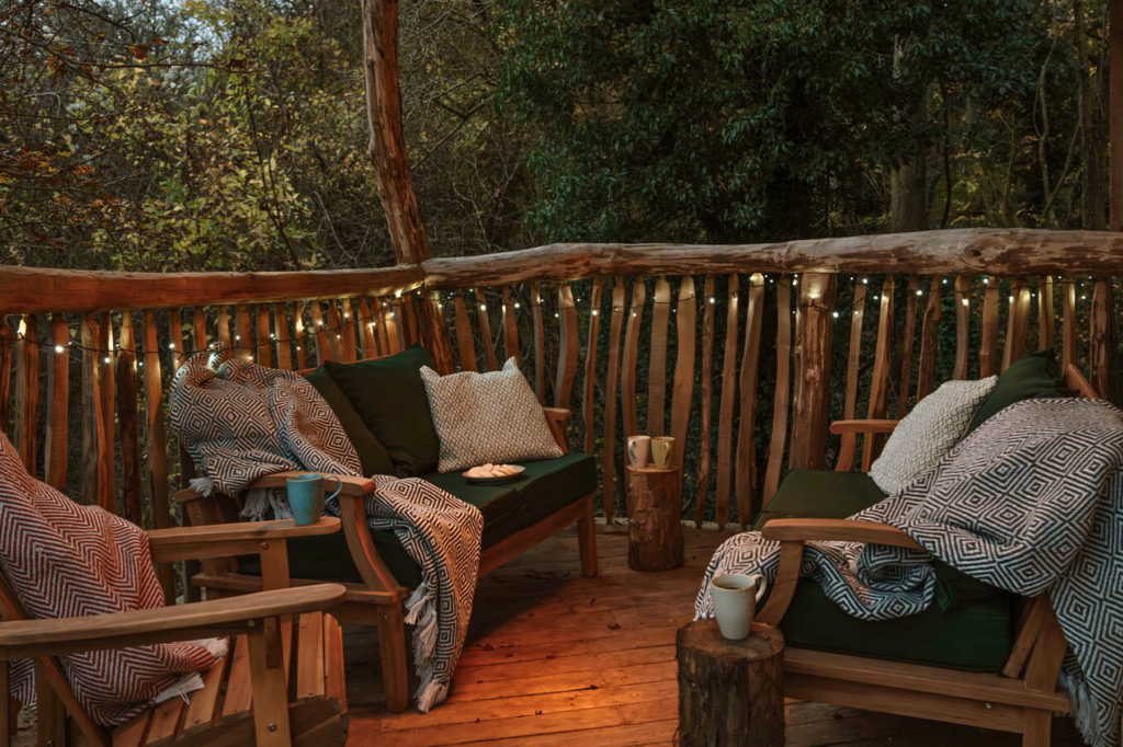 Fuggle Treehouse | Treehouse in Herefordshire | Canopy & Stars