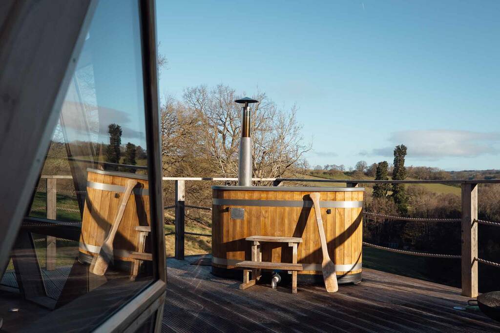 Nova Dome | Cabin in Herefordshire | Canopy & Stars